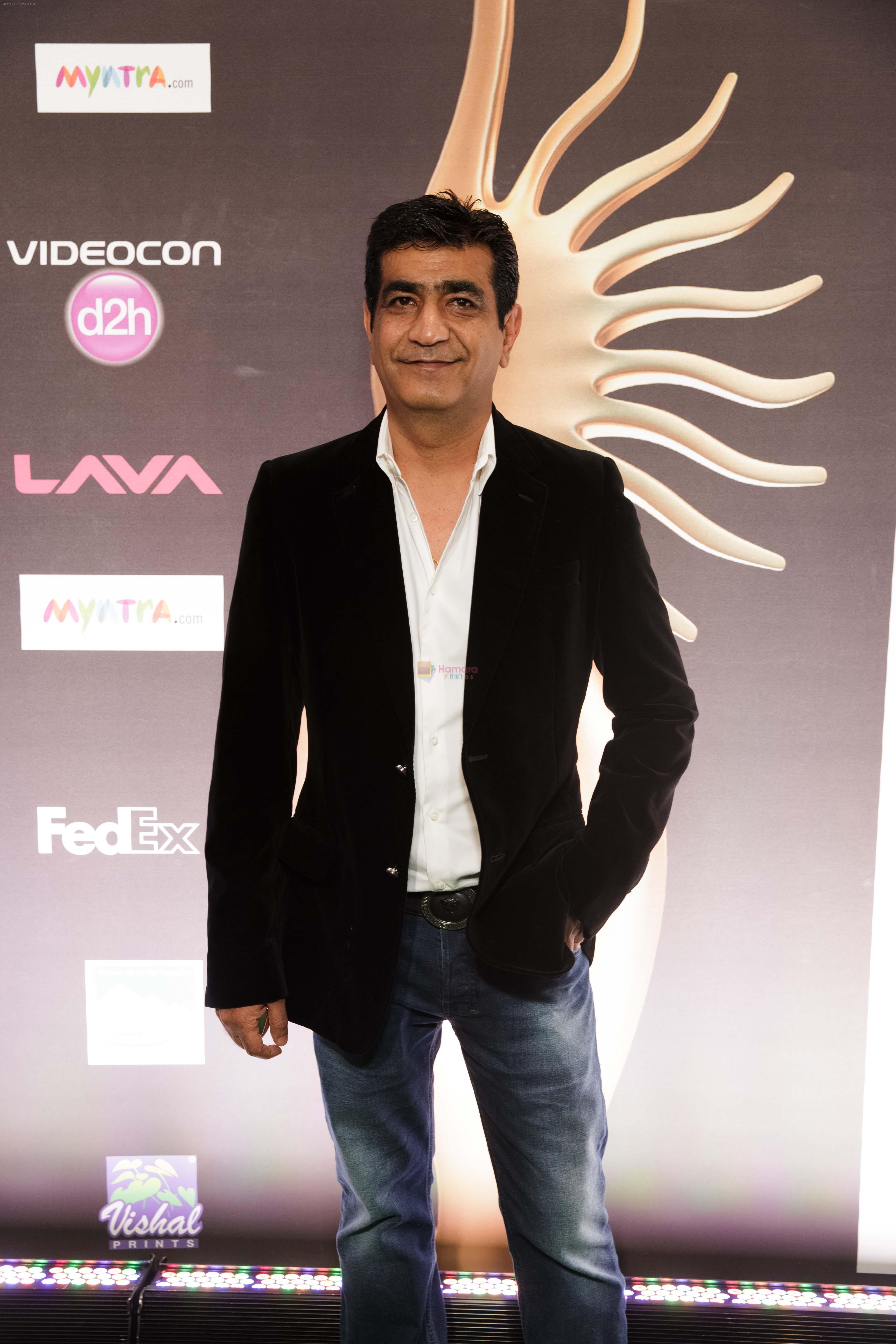 Kishan Kumar at IIFA ROCKS Green Carpet in Tampa Convention Center on 24th April 2014 / Kishan ...